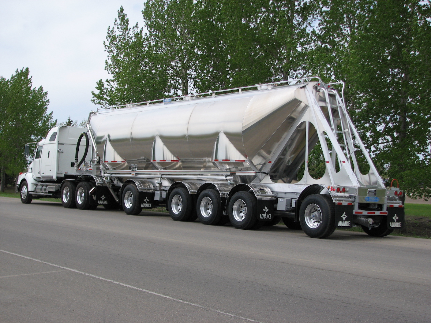 Tanker for Sale - Transcourt Inc.
